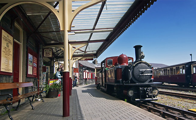 Great Little Trains of North Wales & Portmeirion | Radio Times Travel