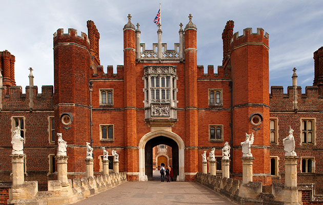 A Journey along Old Father Thames | Radio Times Travel